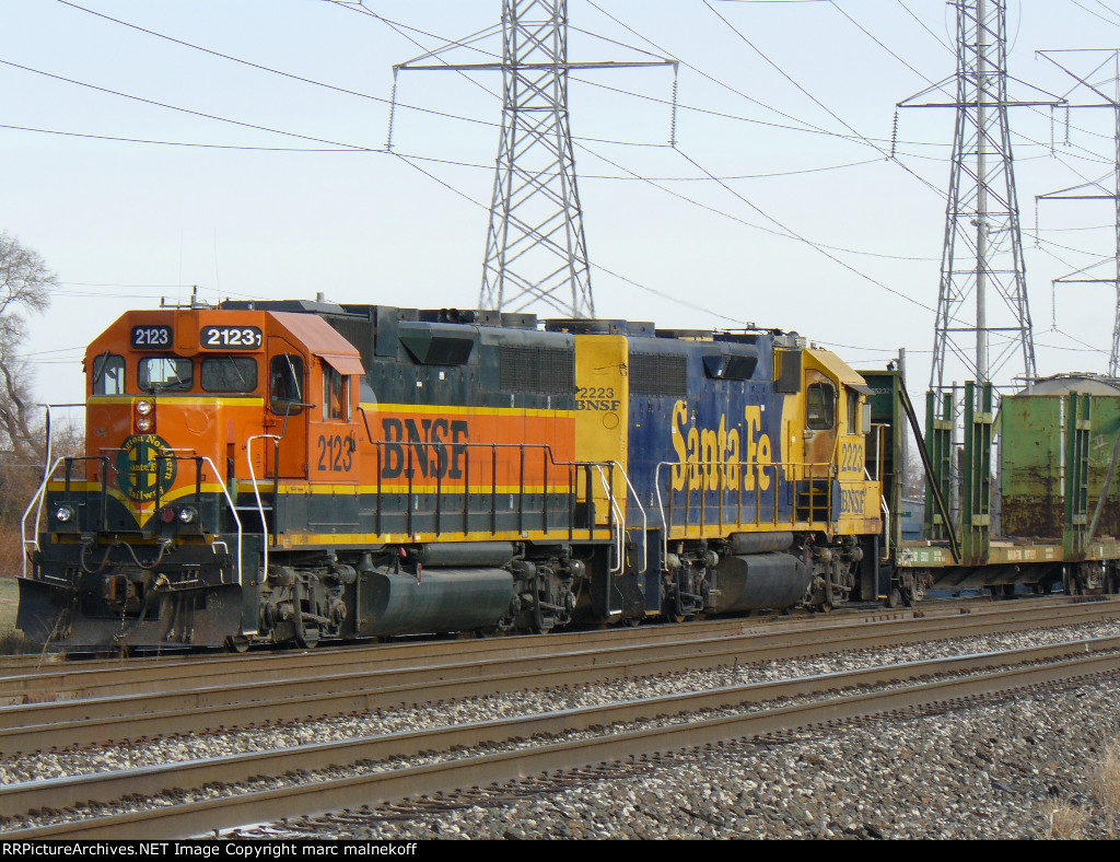 BNSF 2123